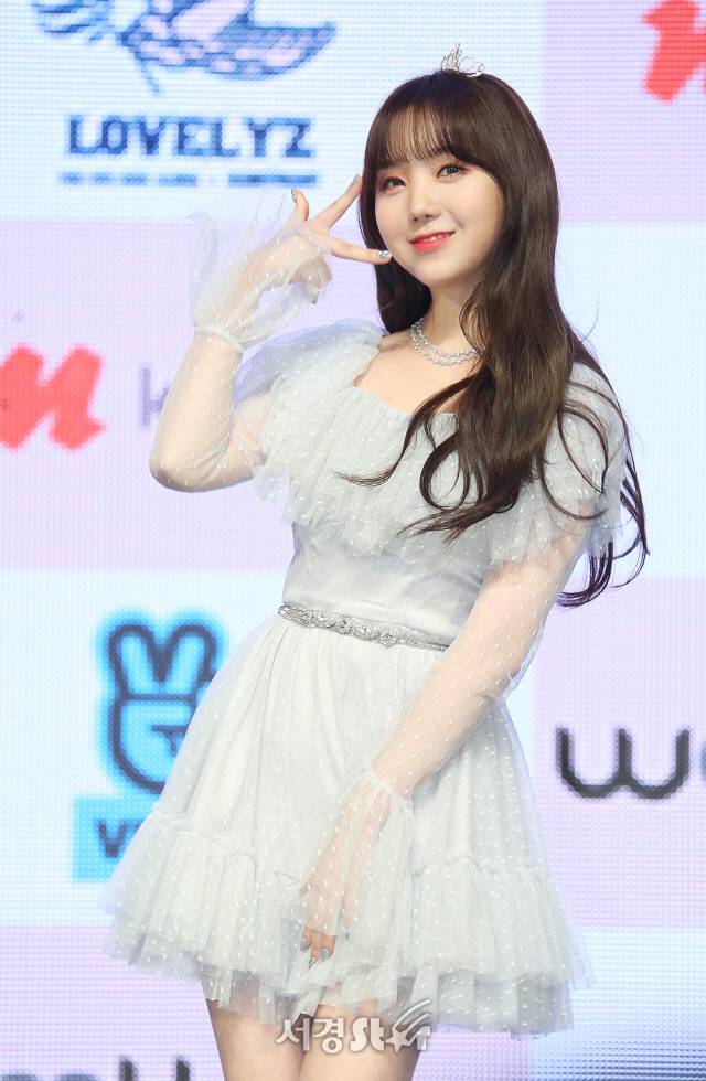 러블리즈 케이 빛나는 꿀피부 러블리즈 쇼케이스