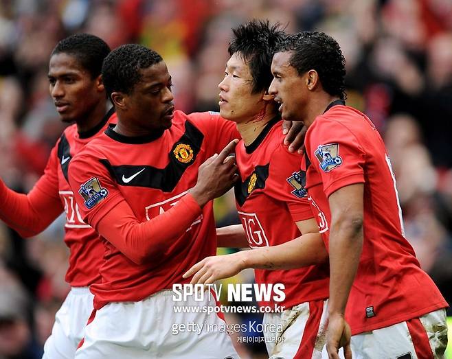 Psg Vip석에서 환호한 에브라 전 동료 그런 짓 하지마라
