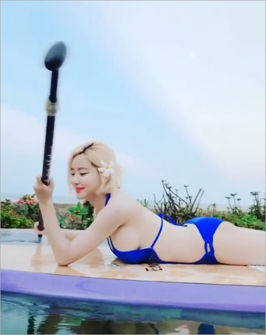 Dj소다 비키니 입고 즐긴 패들 보드