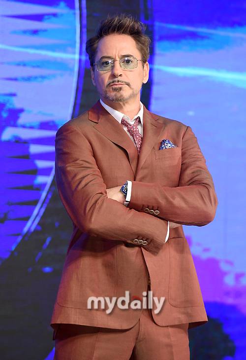 로버트 다우니 주니어 어벤져스인피니티 워로 871억원 벌었다 Md할리우드