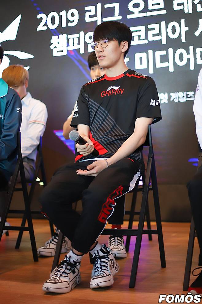 포토 타잔 이승용 어떤 답변을 해야 할까