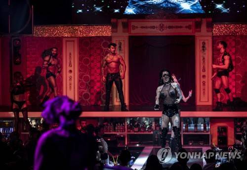 TURKEY PHOTO SET DRAG QUEEN PERFORMANCE LGBT