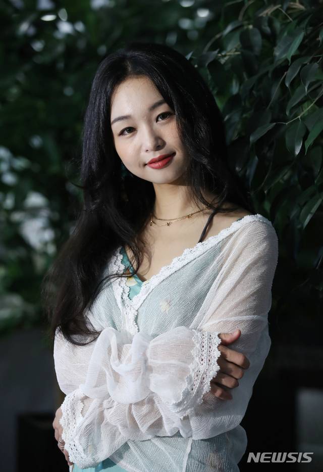 'So Addicted to You' 가수 신유미