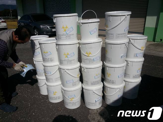 거창군 축산농가 감염성 폐기물 처리사업 실시