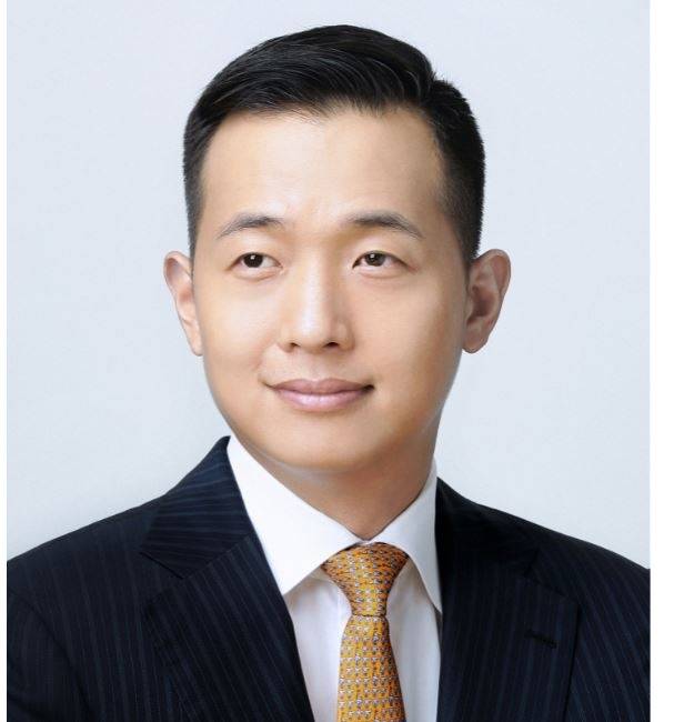 Hanwha chief's eldest son promoted to Hanwha Q Cells VP