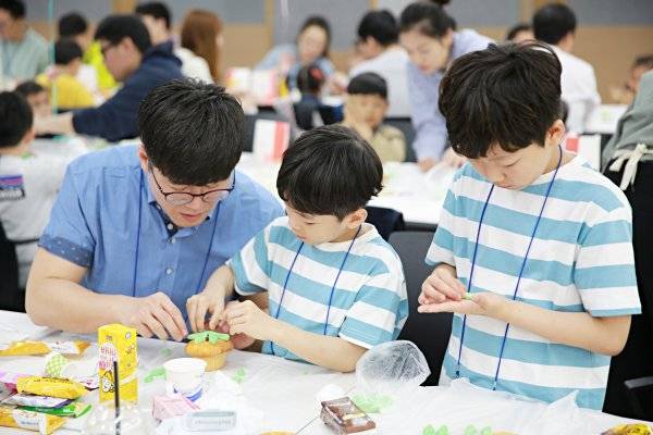 대세로 떠오른 가족 친화적 기업 문화 에듀윌
