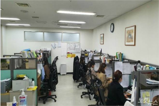 강릉아산병원 콜센터 칸막이 추가공사 부랴부랴