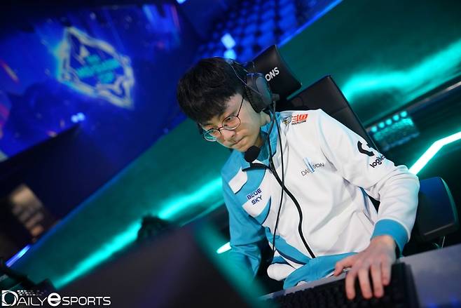 포토 쇼메이커 허수 Lpl 준우승팀 만났다