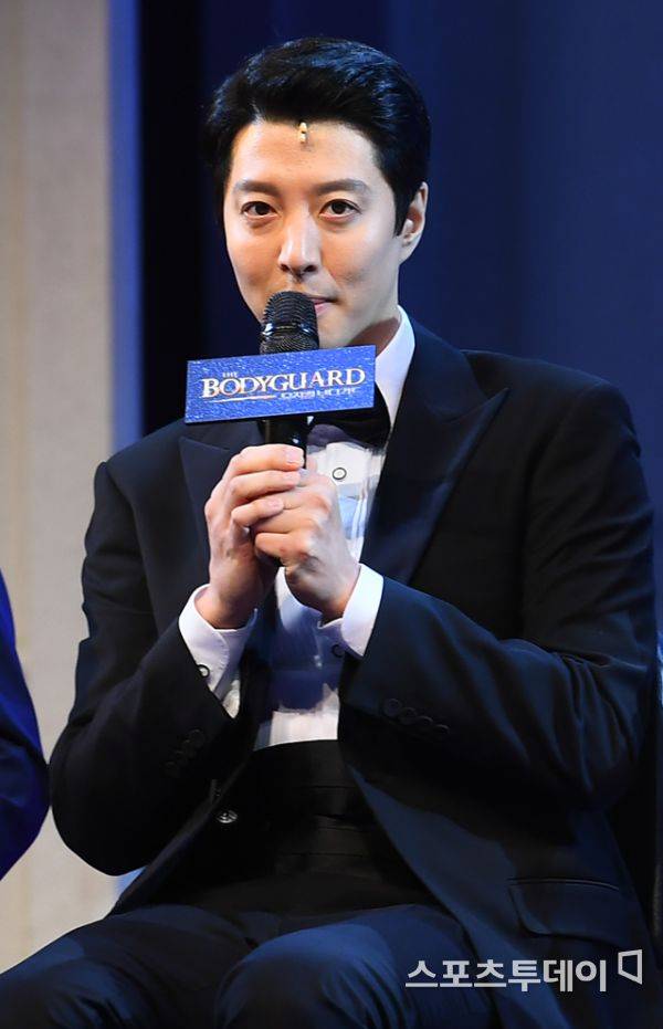 이동건 측 신중한 고민 끝에 조윤희와 이혼 결정 공식입장 전문
