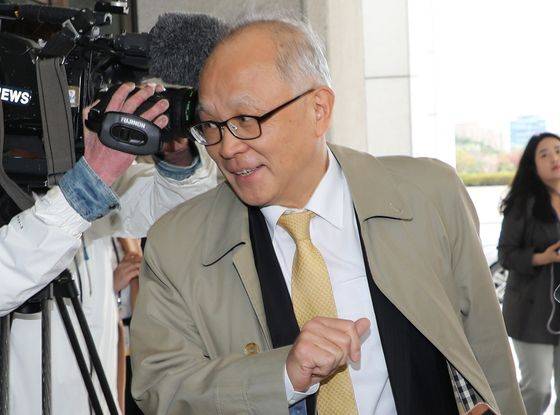 Head of panel recuses himself from Lee Jae-yong case