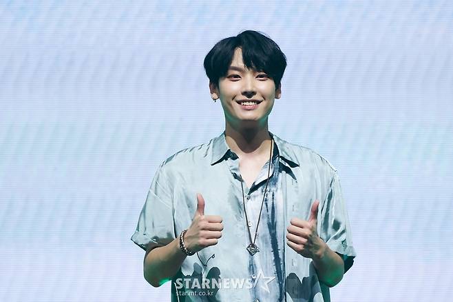 Sf9 인성 글로리어스 엄지척 ★포토