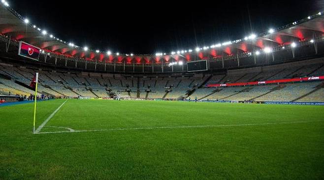 브라질 축구 관중 입장 코로나 재확산 우려에 제동