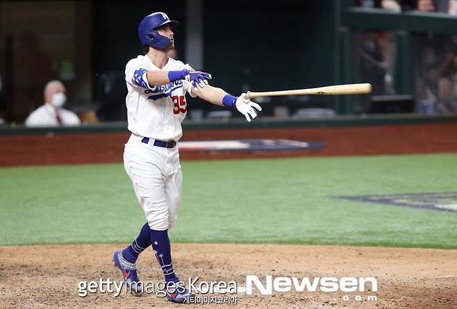 벨린저 역전 결승포 다저스 애틀랜타 꺾고 월드시리즈 진출