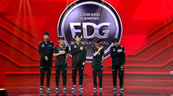 Lpl Edg 스카웃 바이퍼 기반 화력으로 V5 완벽 제압
