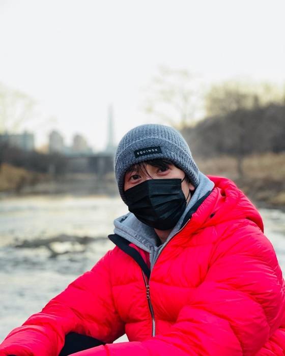 Lee Bo-young ' Ji Sung , Handsome boy beauty that is not covered by Mask