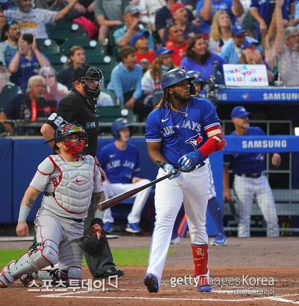 오타니와 2개 차 게레로 주니어 시즌 32호포 작렬토론토는 패배