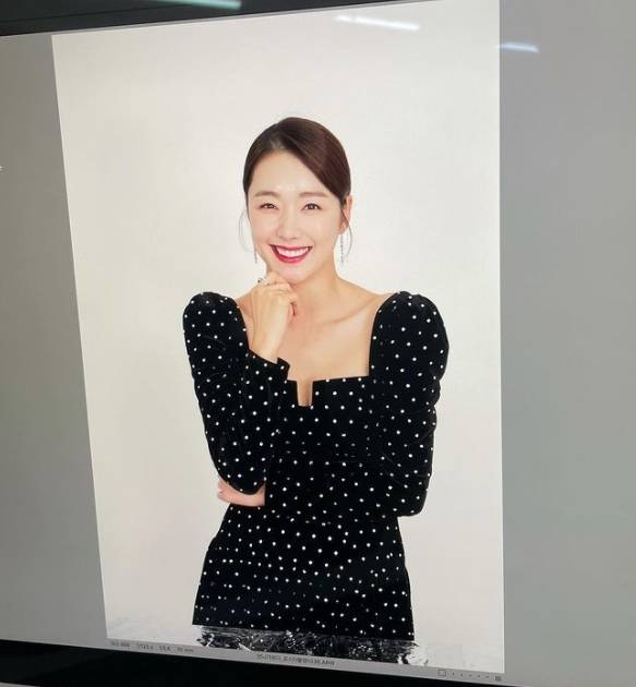 최지우 닮은꼴너무 예뻐 줄서서 구경했다는 배우 관리팁 어썸클