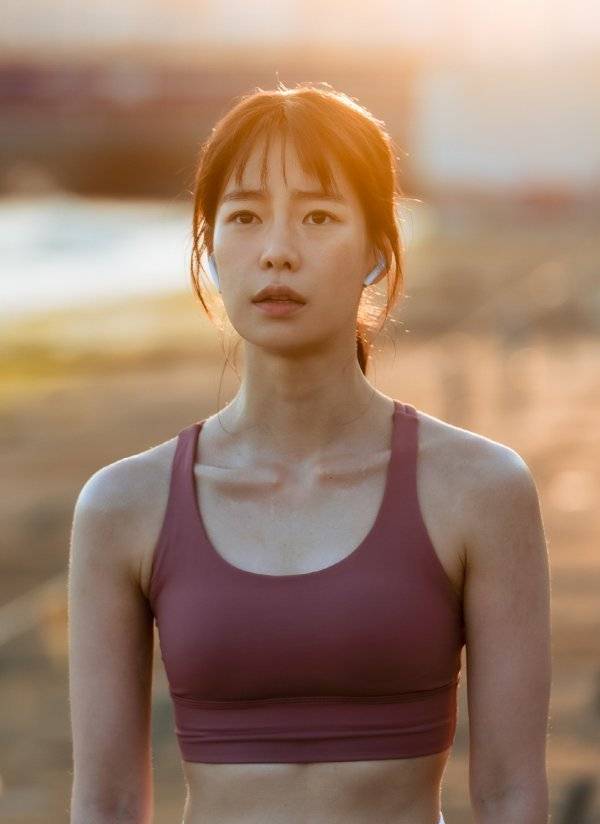 장미맨션 임지연 데뷔 11년 만에 첫 장르물 도전