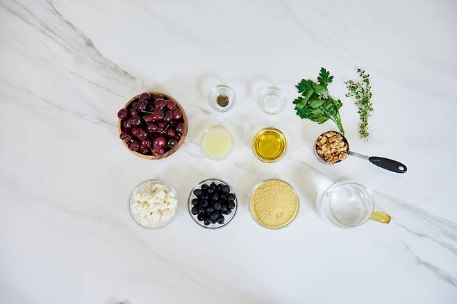 불없이 요리하는 쿠스쿠스, 샐러드에 제격 | RealFoods