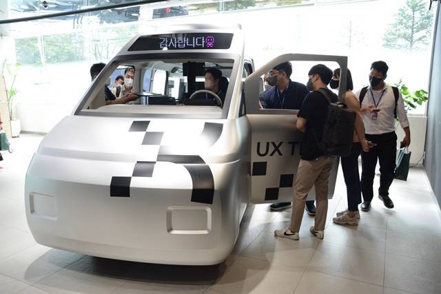 "사용자가 곧 디자이너"..현대차그룹 그리는 미래 모빌리티 'PBV'