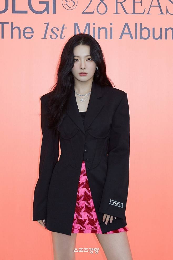 레드벨벳 슬기 30개국 1위홀로서기 우뚝