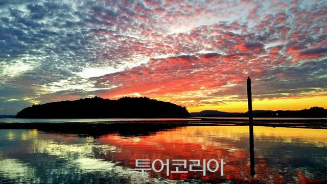 10월 축제 분위기로 핫 한 여수 여행 재미에 빠져 봐~