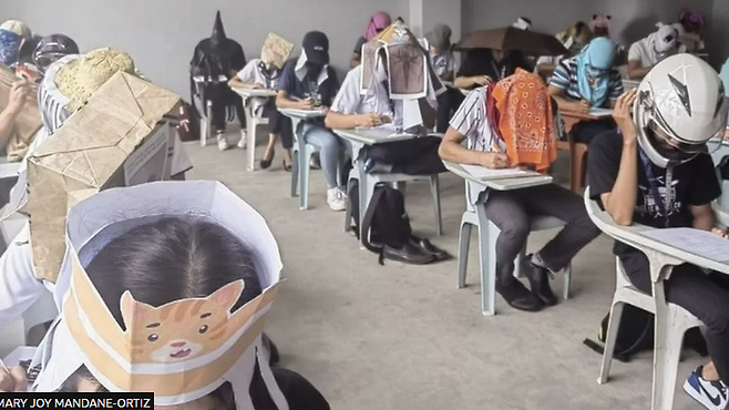 포착 커닝 절대 못할 듯필리핀 학교서 부정행위 방지 모자 등장