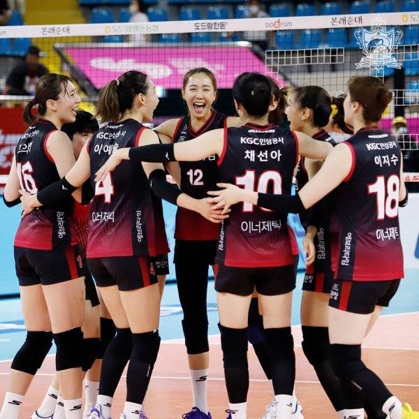 감독·주장·외국인 모두 바꾼 KGC인삼공사, 확실히 달라졌다! [V리그]