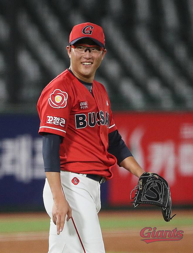 영원한 자이언츠맨으로 남고 싶은 박세웅 롯데 투수 기록은 모두 갖고파”