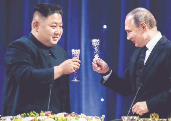 美 북한 러시아에 포탄 비밀리 제공책임 물을 것