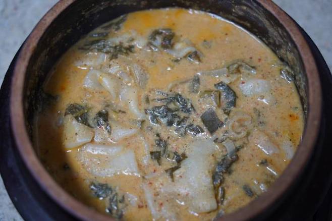 임진강과 한탄강 물고기로 끓인 매운탕과 연천콩 두부 요리가 있는 연천 밥도둑 맛집 3 소도시여행