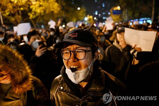 美백악관 평화적 시위 보장해야바이든 신경쓰면서 보고받아종합