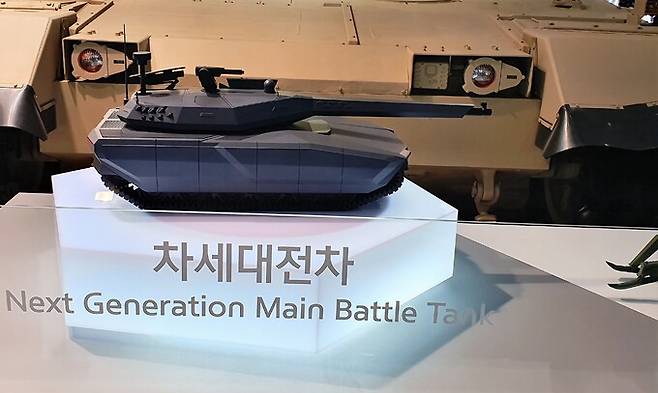 70년만에 변했다”미국 전차 받아쓰던 한국 자체 개발·수출국 됐다 박수찬의 軍