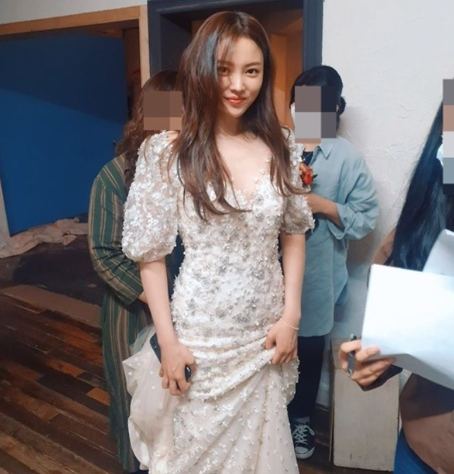 엄마가 서울대 김태희랑 비교해서 과학고 조기 졸업하고 카이스트 간 연예인 키노라이츠