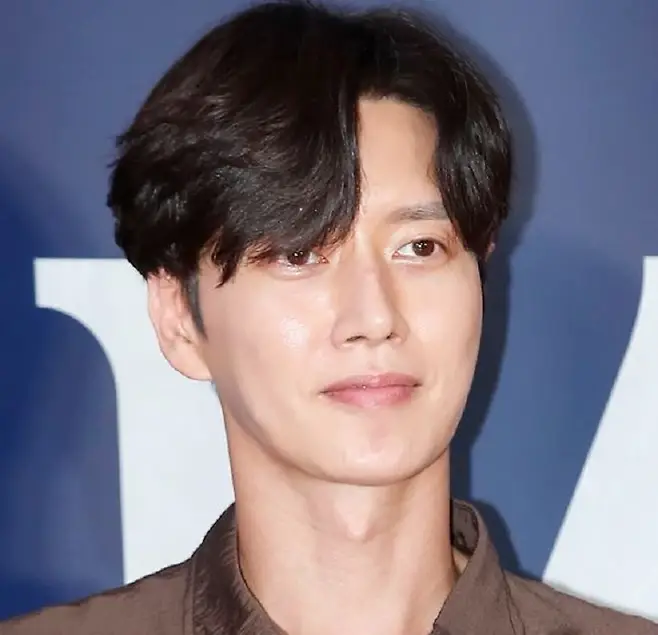 할머니와 단칸방 살며 옷 장사하던 고등학생의 현재 모습 뉴스에이드