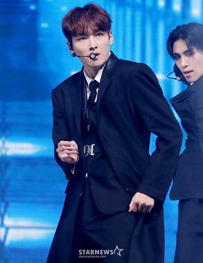 SF9 주호 '섹시한 눈빛'[★포토]