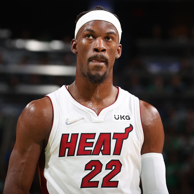 ‘35득점 버틀러 Okc 상대로 클러치 접수마이애미 승리 견인 Nba