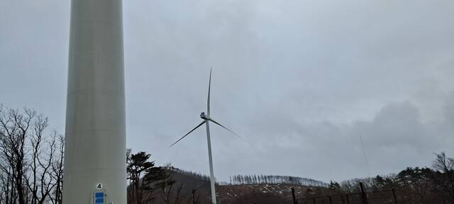 첫 ‘주민참여 풍력 지역환원이라 아내도 4천만원 투자”