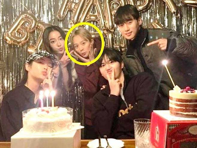 학폭 가해자들과 화해하고 절친이 된 톱스타의 아름다운 근황 필더무비