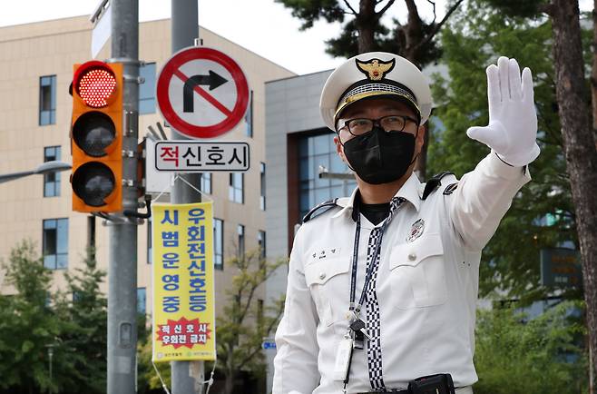 어린이 보호구역에 ‘노란색 횡단보도 Oecd 2배 교통사고 줄인다