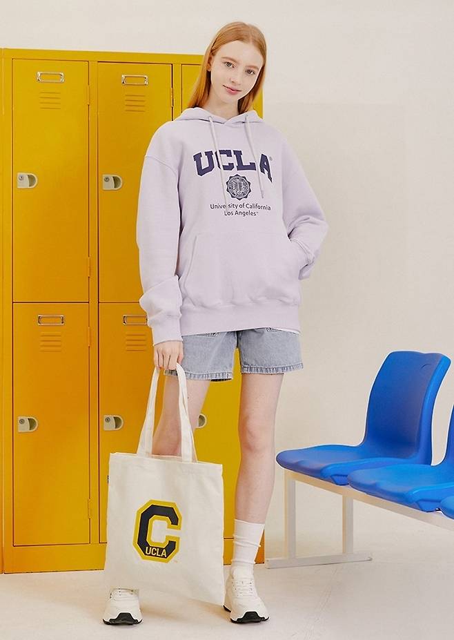 딘딘 열일 행보 세상 힙한 만능템 후드티 어디꺼 패션엔