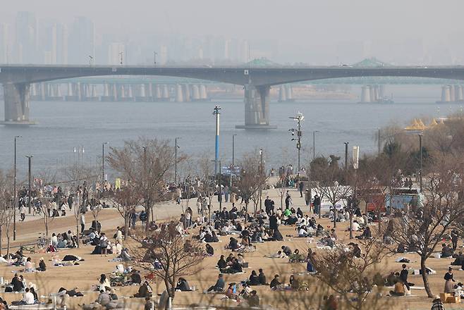 개구리 깨어나는 ‘경칩포근하지만 미세먼지 ‘나쁨