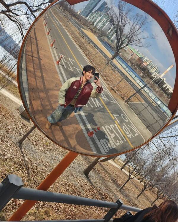 Enlisted Jay Hop, ending his solo career, said, "I firmly believe that ...