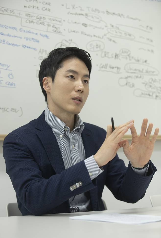 젊은 두뇌가 뛴다 ⑨ 영장류 연구에서 난치병 해법 찾는 혈액학자