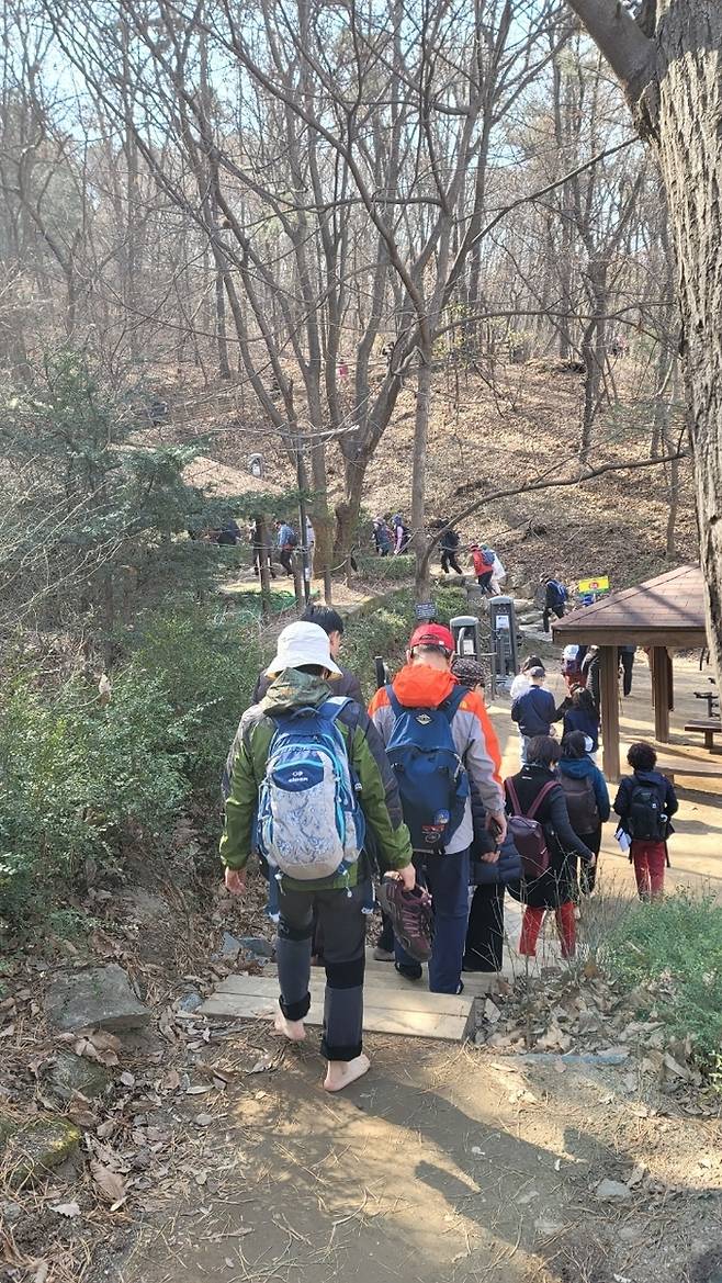 제1회 ‘온 국민 맨발걷기의 날 행사 전국 25개 곳 동시 개최 성공적 마무리