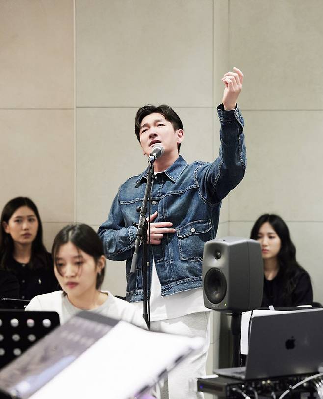 생각해 줘요오페라의 유령 프리뷰 D 1 시츠 사진 공개
