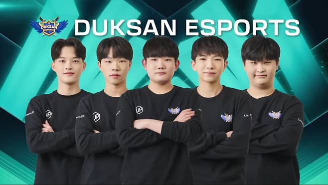 완벽한 경기력 선보인 덕산 이스포츠 3치킨 가져가며 1일차 1위 종합 Pmps 2023