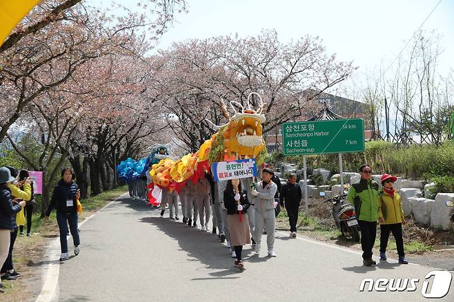 경남 사천 벚꽃 만개선진리성 벚꽃축제 4월1일 개최
