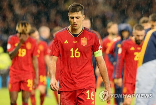 39년 만의 충격패 스페인 로드리스코틀랜드 축구 쓰레기 같았다