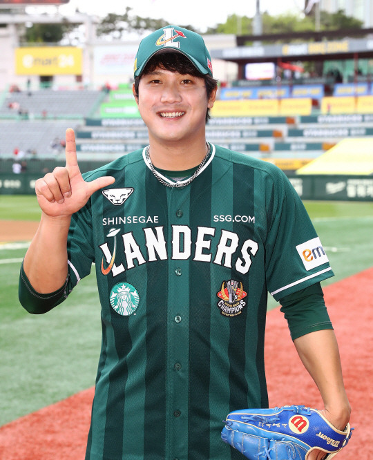 제로행진 깨진 아쉬움 세이브 1위 밀고 간다”ssg 서진용 머리카락 자르고 심기일전 다짐